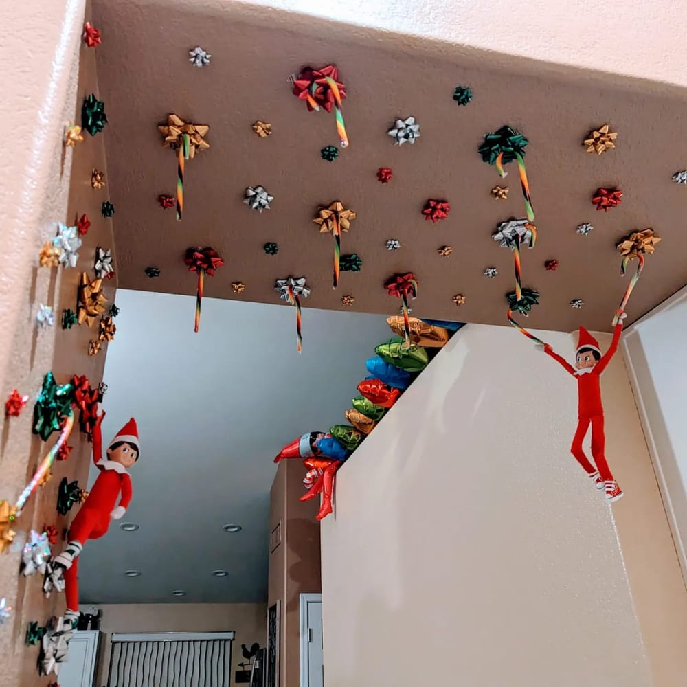 75 Hilarious Elf On The Shelf Ideas That Are Easy