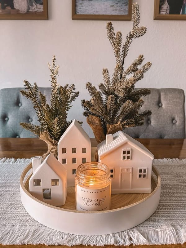 30 Christmas Centerpiece Ideas to Style This Holiday Season